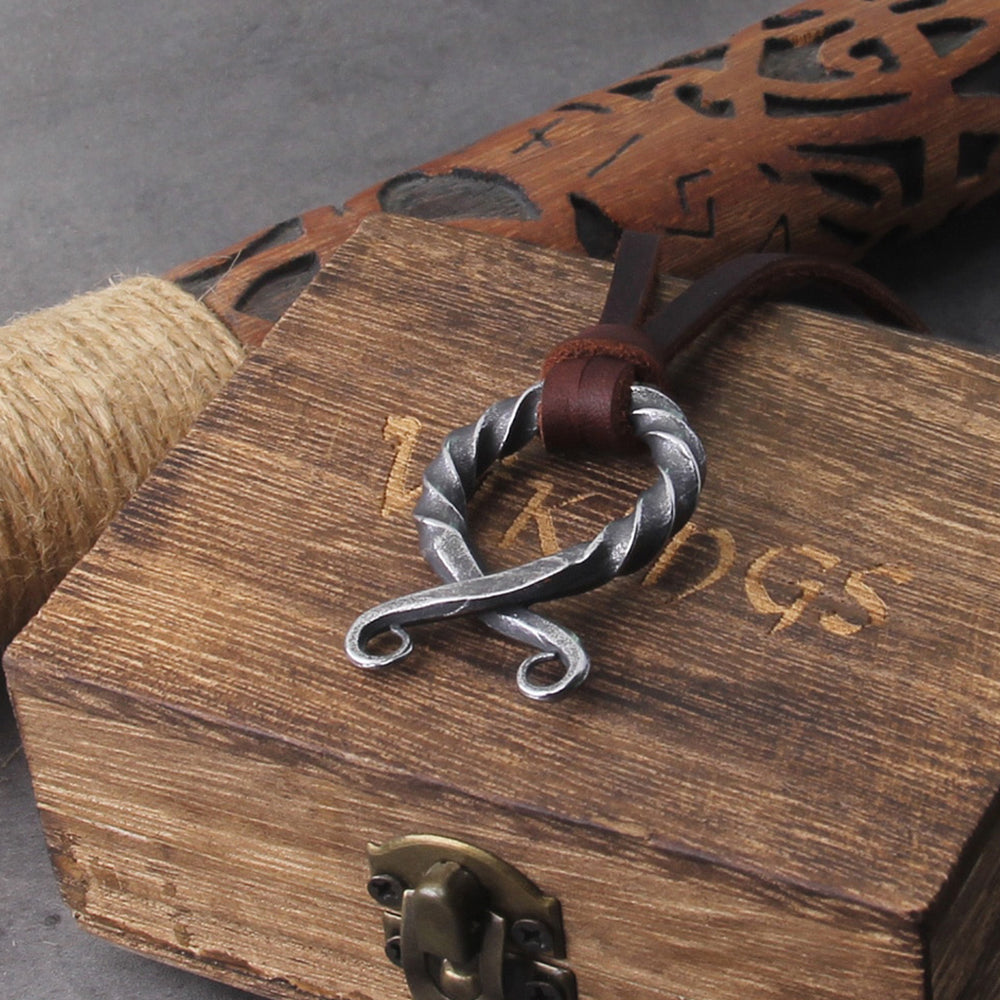 Trollkors Smide | Viking Cult